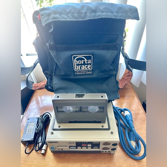 Sony | Portable Audio & Video | Vintage Sony Vo680 Umatic Portable ...